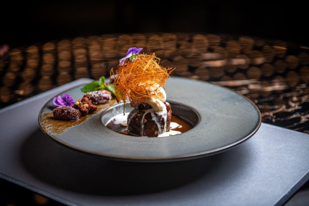 Alloy Lounge | Luxury Restaurant & Entertainment