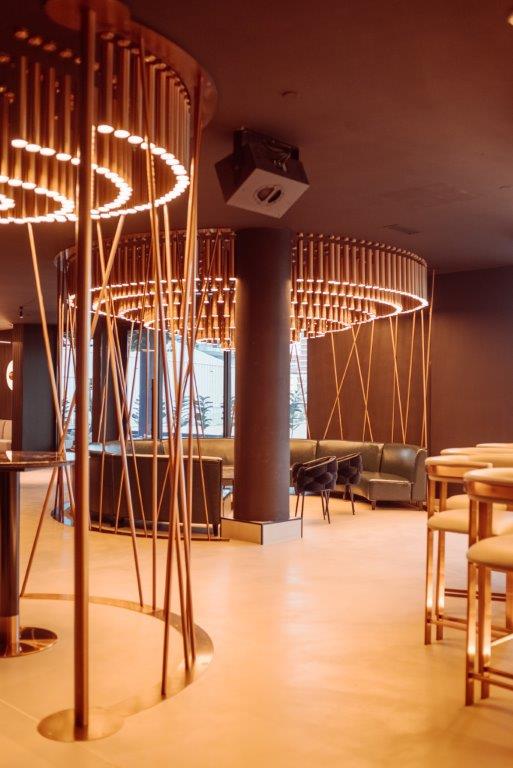 Alloy Lounge | Luxury Restaurant & Entertainment