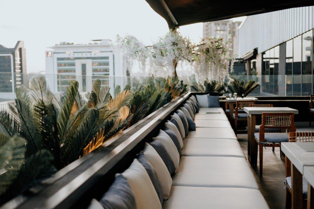 Alloy Lounge | Luxury Restaurant & Entertainment
